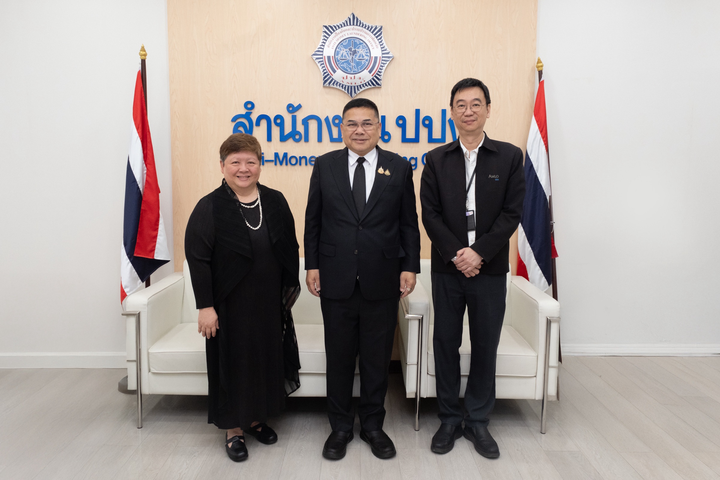 EXIM BANK สวัสดีปีใหม่ 2569 สำนักงาน ปปง. - Export-Import Bank of Thailand