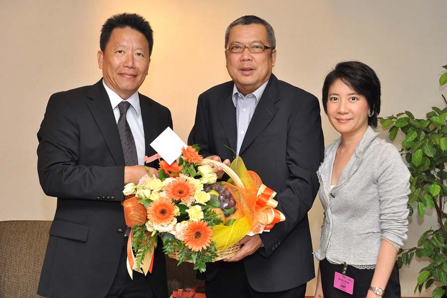 Finansa Congratulates EXIM Thailand’s President - Export-Import Bank of ...